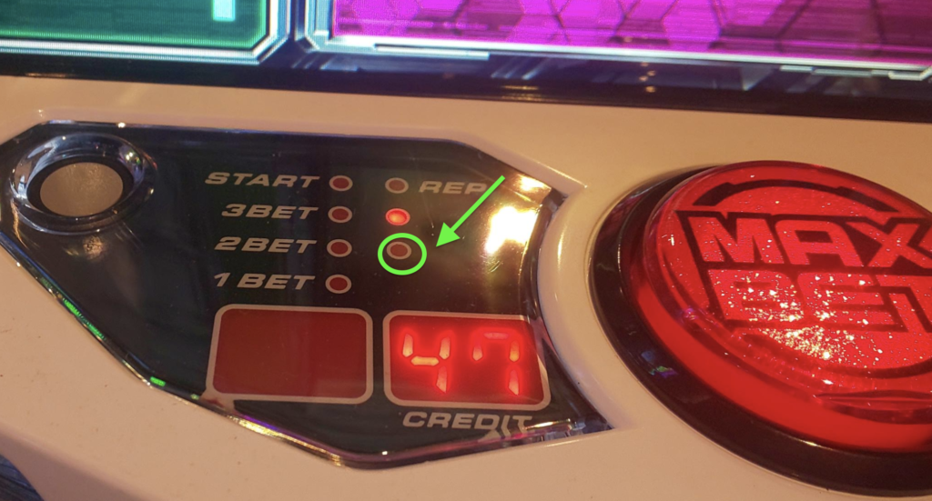 【パチスロ】ガンダムクロスオーバーの有利区間ランプの場所はどこ?朝イチやリセット恩恵も調べてみた! スロアシ
